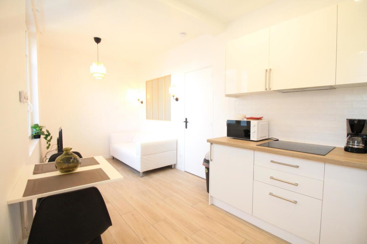 Disponible - Appartement Entier - Matelas Emma - Rer B Laplace, 5mn Paris - 2 Pers - Parking Rue Gratuit - Tout éQuipé - Rdc - 1 - Massy