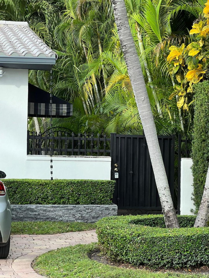 Villa Guilla - Miami Beach, FL