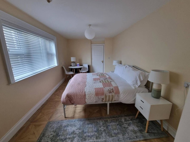 Free Derry Suite - Derry