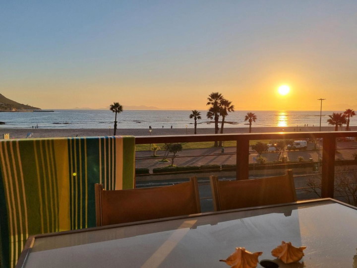 Flat 9, Beachfront 2 Bedroom With Sea View For 4 - Grabouw