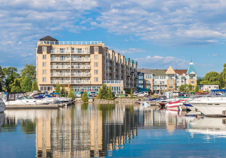 Living Water Resort & Spa - Collingwood