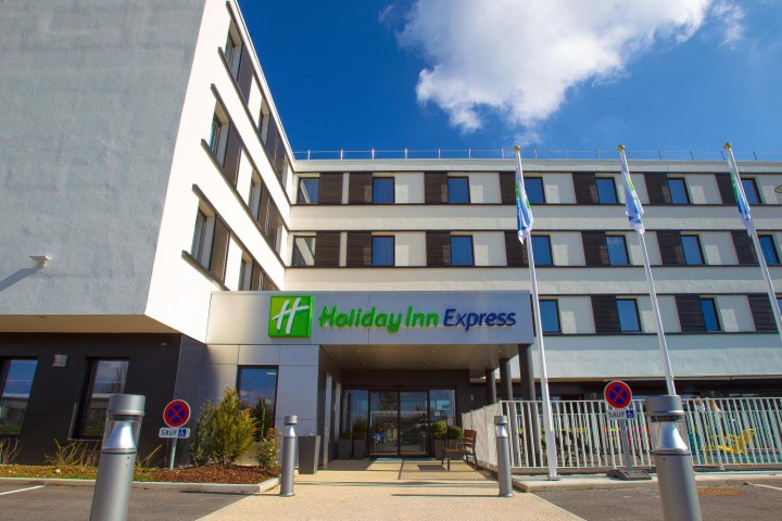 Holiday Inn Express Dijon By Ihg - Arc-sur-Tille