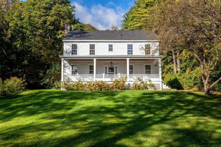 5 Min Walk To Equinox From The Manchester West - Manchester, VT