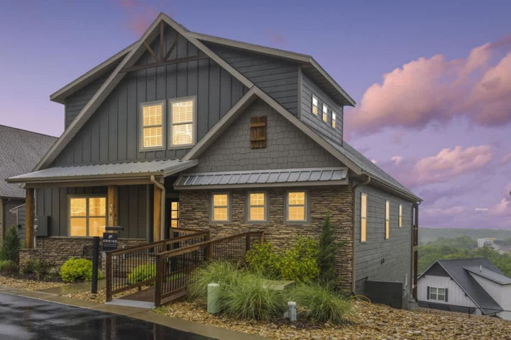 Stillwater - Sleeps 26 - Lake View - Indoor Pool - Branson, MO