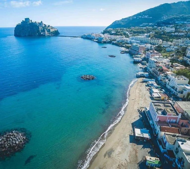 Beach House Ischia - Seafront & Aragonese Castle View - - Ischia