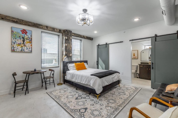 Park Hotel Studio Suite 407 - Signal Mountain, TN