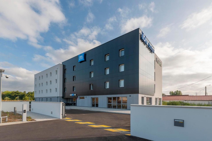 Hotel Ibis Mont De Marsan - Mont-de-Marsan