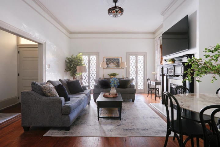 Comfortable Escape In Historic Downtown Savannah - Florida