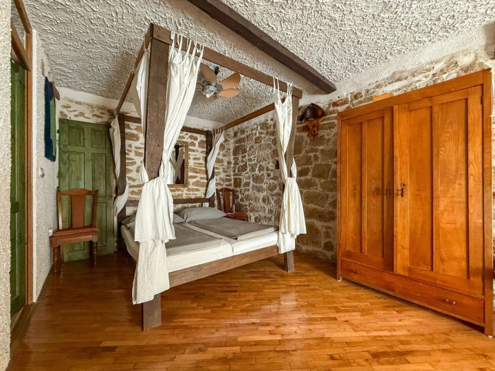 Seaside Apartment In Betina - Murter