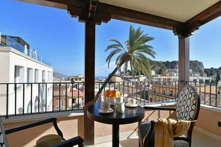 Hotel Le Chevalier - Letojanni