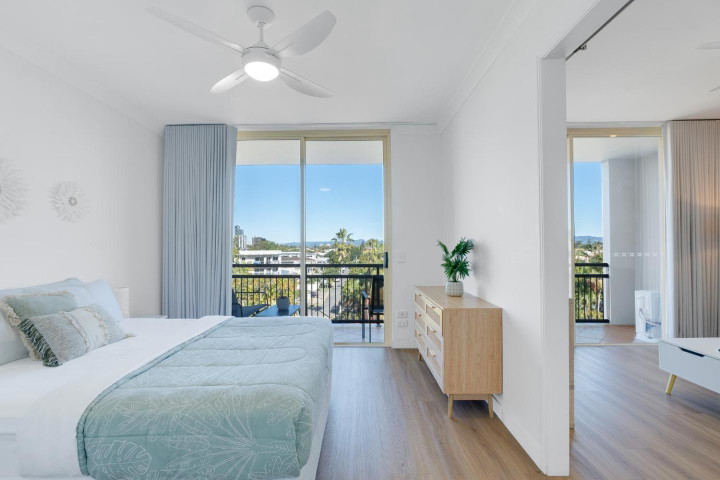 Luxe 1br Gold Coast Escape With Hinterland Views - Gold Coast