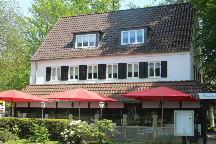 Hotel Und Restaurant Zeus - Wolfsburg