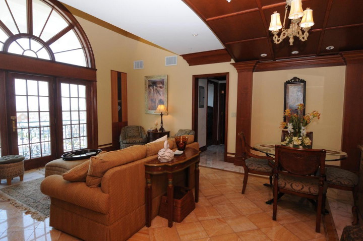 The Flanders Hotel - Sea Isle City, NJ