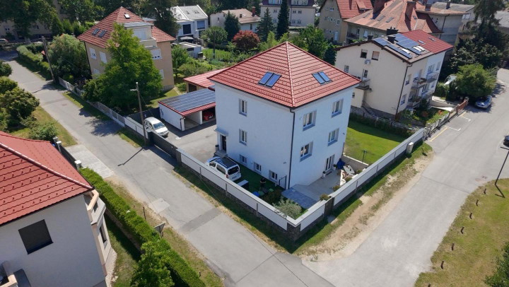 Casa Box Apartment Free Garage - Maribor