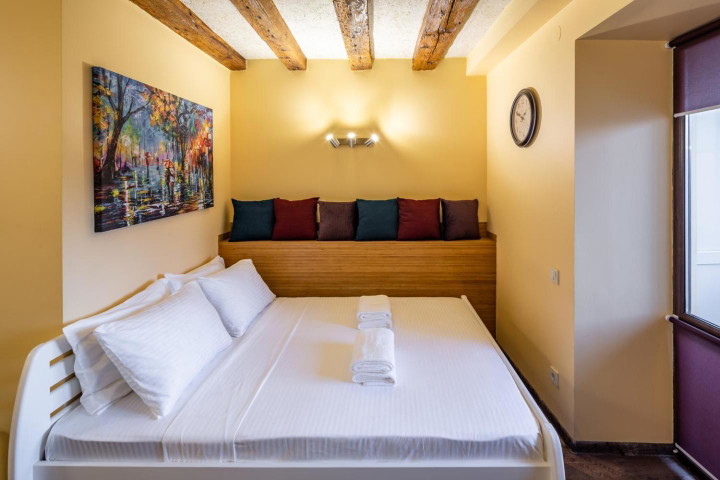 Alfa Apartments Rynok Square 18 - Lviv