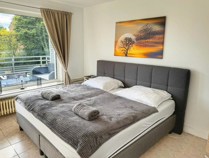 3 Zimmer Apartment Mit Balkon - Wuppertal