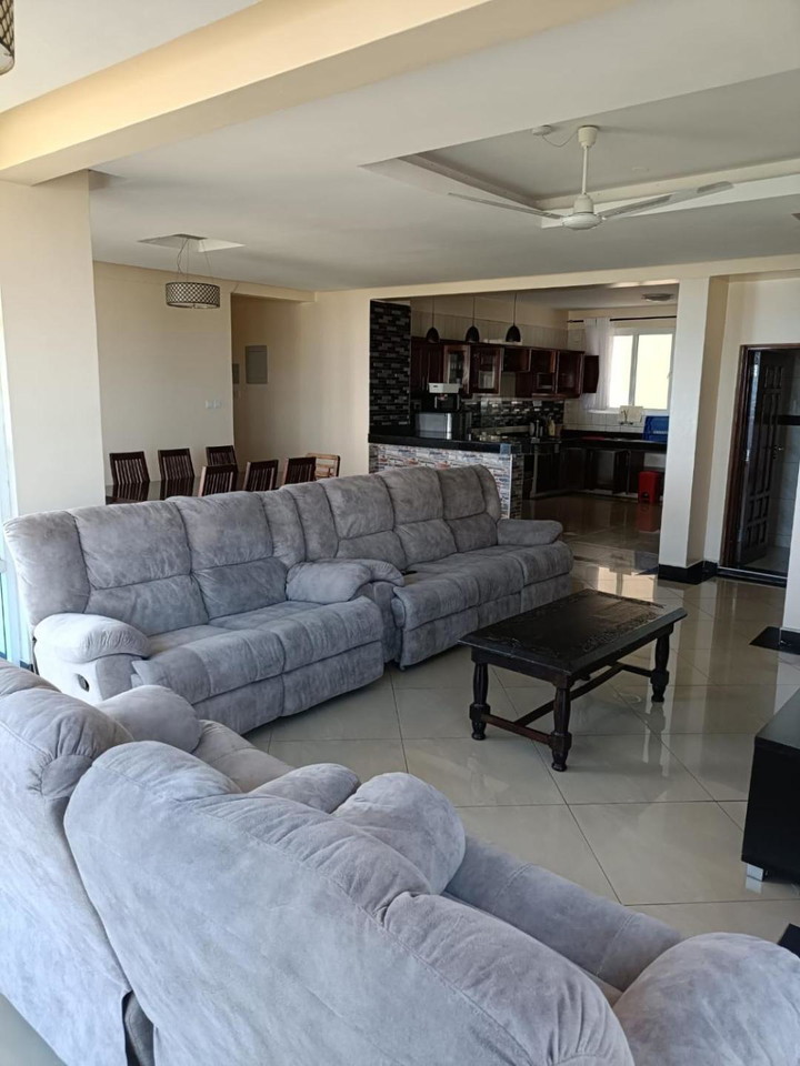 Emirates - Mombasa