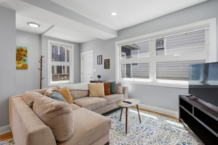Charming Andersonville Coach House 3br 2,5ba Townhouse - Chicago