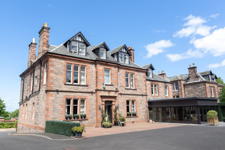 The Bass And Barrel - North Berwick