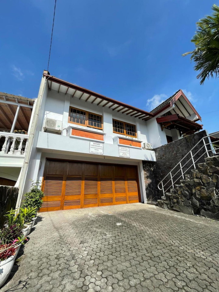Belgareti Ndalem Partan Classic Villa Dago Giri - Bandung