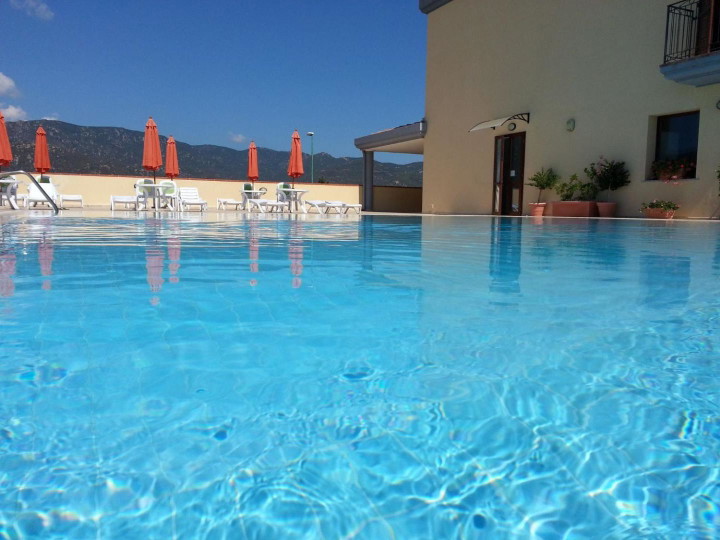 Stylish Residence Le Fontane 1 Bedroom Premium B3 Sleeps 3 - Villasimius