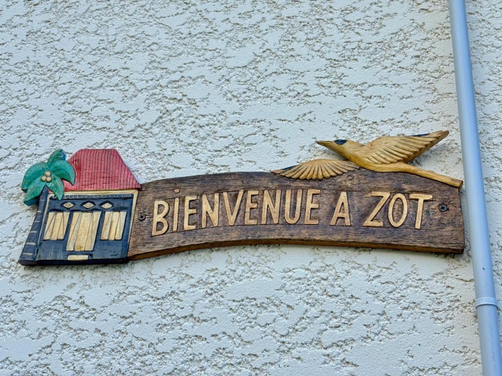 Appartement 3 Chambres Climatisées Près De La Plage - Saint-Pierre