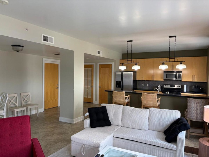 Convenient Location Downtown - Des Moines, IA