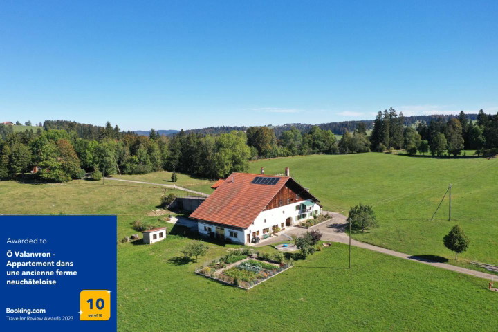 Ô Valanvron - Appartement Dans Une Ancienne Ferme Neuchâteloise - La Chaux-de-Fonds