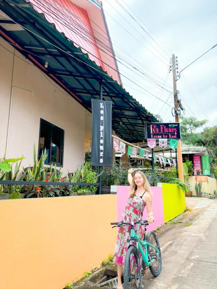 Les Fleurs House - Khao Lak