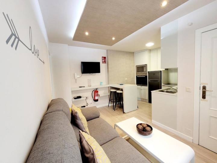 Acogedor Apartamento A La Entrada De Camino Portugués - 聖地亞哥德孔波斯特拉