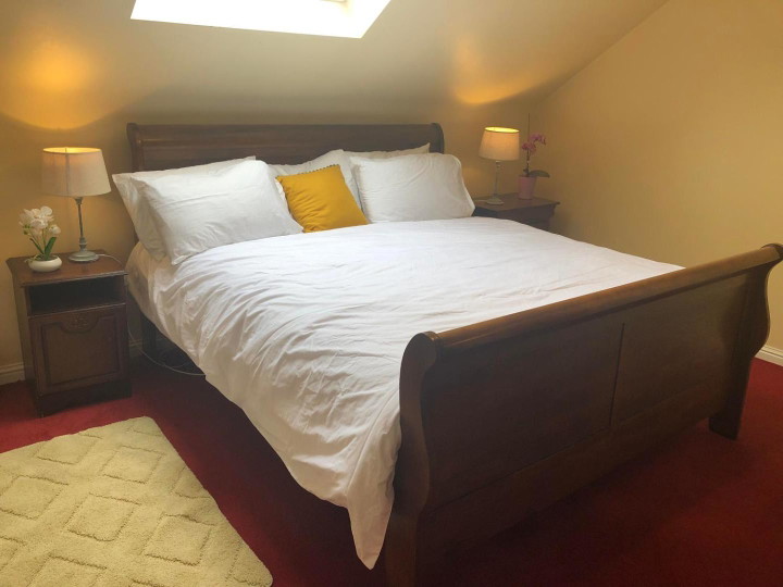 Railway Avenue Rooms - Ireland