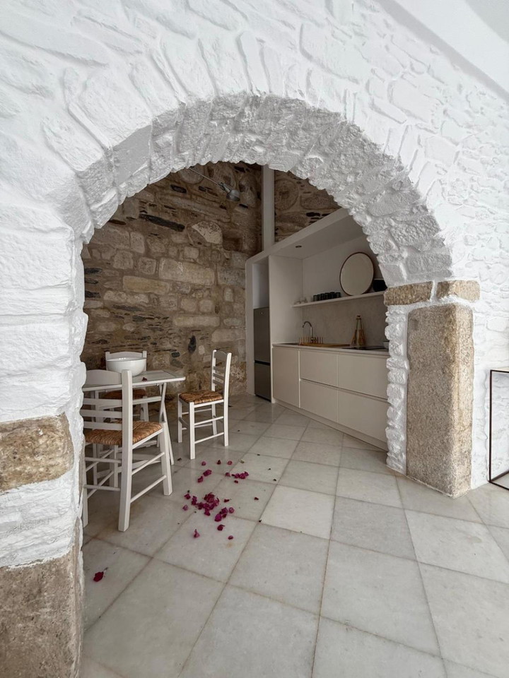 Ancient Wall House - Paros