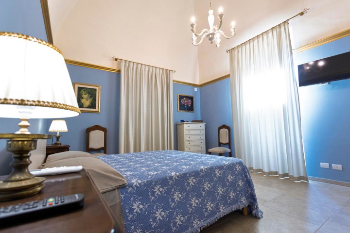 Old House - Historic Beauty Central Home, Otranto - Otranto