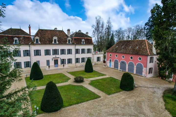 Chateau De Quincey - Beaune
