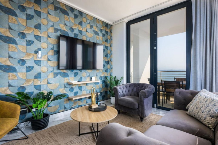 Gorgeous 1007 Quayside By The Sea - Durban