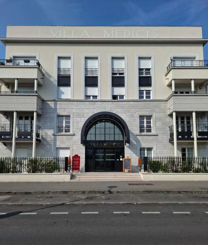 Villa Médicis Versailles Saint-cyr-l'ecole - Guyancourt