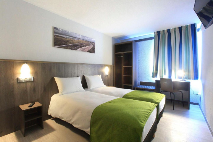 Brit Hotel Calais - Coquelles