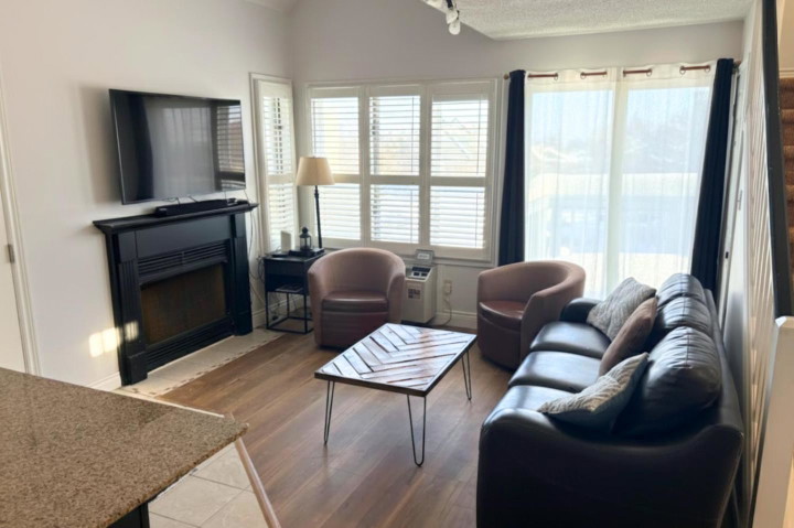 809 North Creek At North Base With Hot Tub - Thornbury