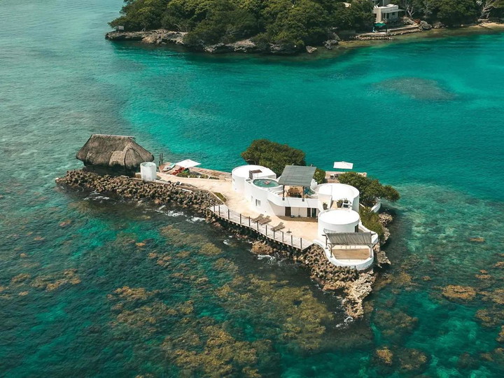 Isla Pelícano - Rosario Islands