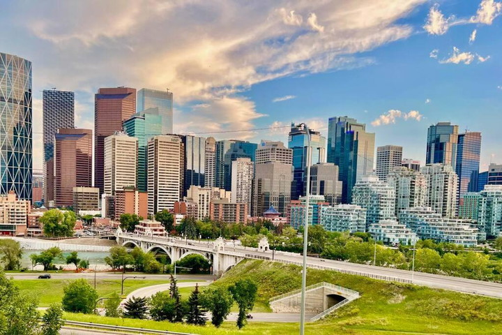 Crescent Heights Majesty - Calgary