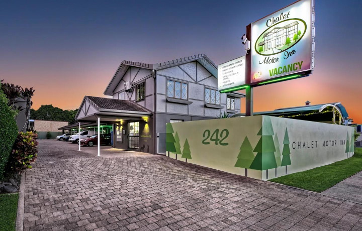 Chalet Motor Inn - Bargara