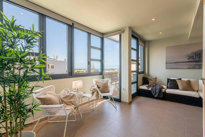 Capri Luxury Holidays Suites, Playa De Los Cristianos - Tenerife