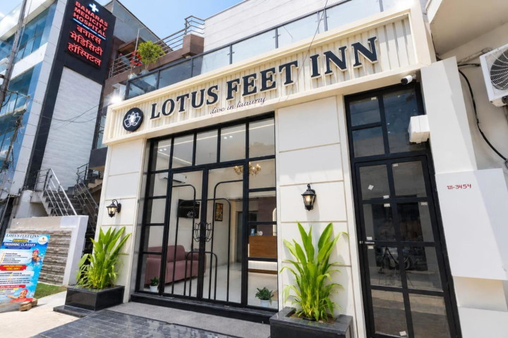 Lotus Feet Inn - Varanasi