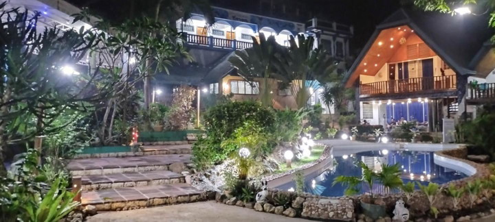 Princess Of Coron Austrian Resort - Corón
