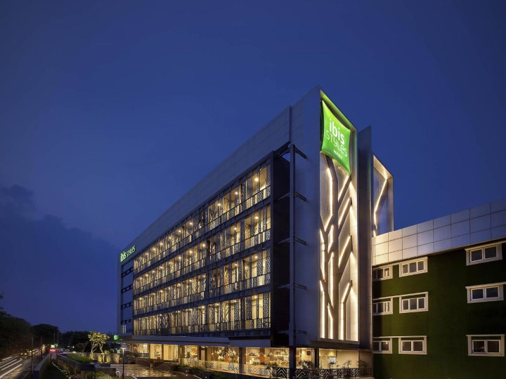 Ibis Styles Jakarta Sunter - Jacarta