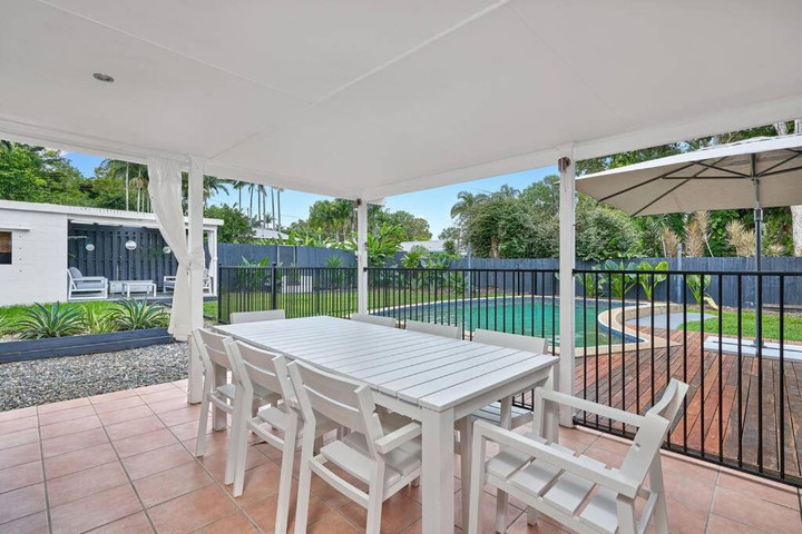 Endeavour Holiday House Clifton Beach - Queensland