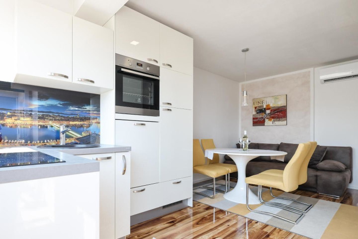 Apartment Anita - Zara