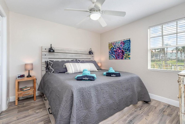 Stylish Retreat - Coastal1 - Satellite Beach, FL