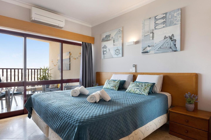 Sunny Escape - Faro District