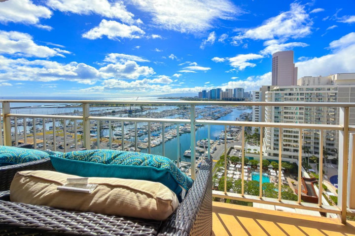 #Marbella Lane - Dreamy Oceanview - Lanai Waikiki - Honolulu, HI